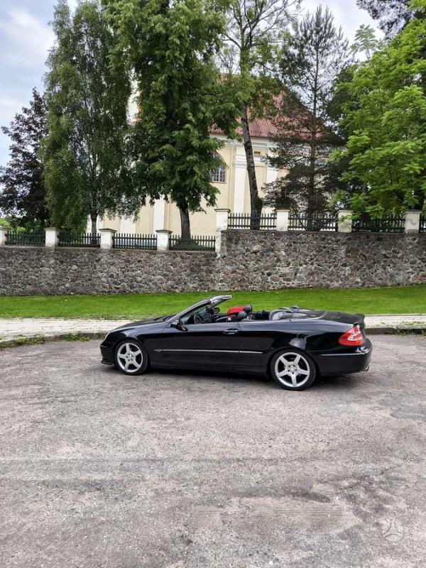 Melns Mercedes-Benz CLK 200 2004 Viļņa, ar dzinēja tilpumu 1.80 L un nobraukumu 211 tūkst. km par 5000 €, foto 1 vietnē AUTOMOTO.COM.LV