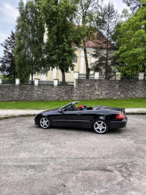 Melns Mercedes-Benz CLK 200 2004 Viļņa, ar dzinēja tilpumu 1.80 L un nobraukumu 211 tūkst. km par 5000 €, foto  vietnē AUTOMOTO.COM.LV