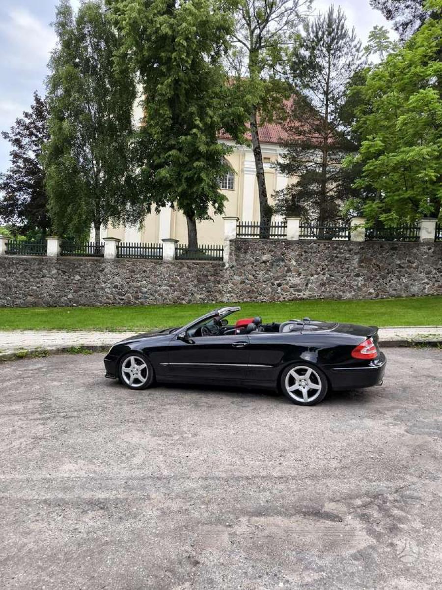 Melns Mercedes-Benz CLK 200 2004 Viļņa, ar dzinēja tilpumu 1.80 L un nobraukumu 211 tūkst. km par 5000 €, foto 1 vietnē AUTOMOTO.COM.LV