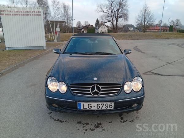 Blue Mercedes-Benz CLK 200 2005 in Cesis, with an engine capacity of 1.80 L and mileage of 245 thousand km for 3500 €, photo 2 on AUTOMOTO.COM.LV