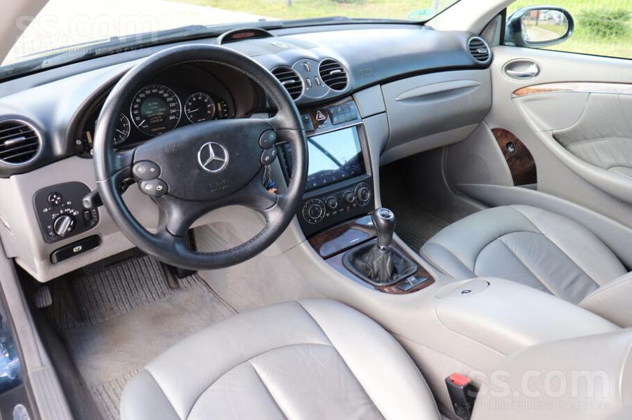Blue Mercedes-Benz CLK 200 2006 in Riga, with an engine capacity of 1.80 L and mileage of 185 thousand km for 5200 €, photo 18 on AUTOMOTO.COM.LV
