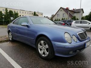 Blue Mercedes-Benz CLK 200 1999 in Valmiera, with an engine capacity of 2.00 L and mileage of 243 thousand km for 1570 €, photo 3 on AUTOMOTO.COM.LV
