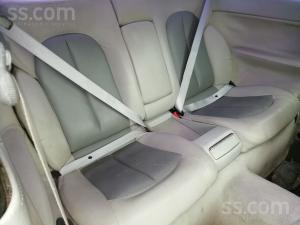 Blue Mercedes-Benz CLK 200 1999 in Valmiera, with an engine capacity of 2.00 L and mileage of 243 thousand km for 1570 €, photo 14 on AUTOMOTO.COM.LV