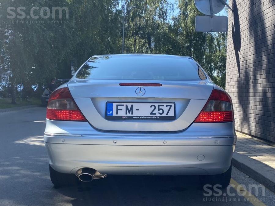 Zils Mercedes-Benz CLK 200 2005 Rīga, ar dzinēja tilpumu 1.80 L un nobraukumu 190 tūkst. km par 3799 €, foto 6 vietnē AUTOMOTO.COM.LV