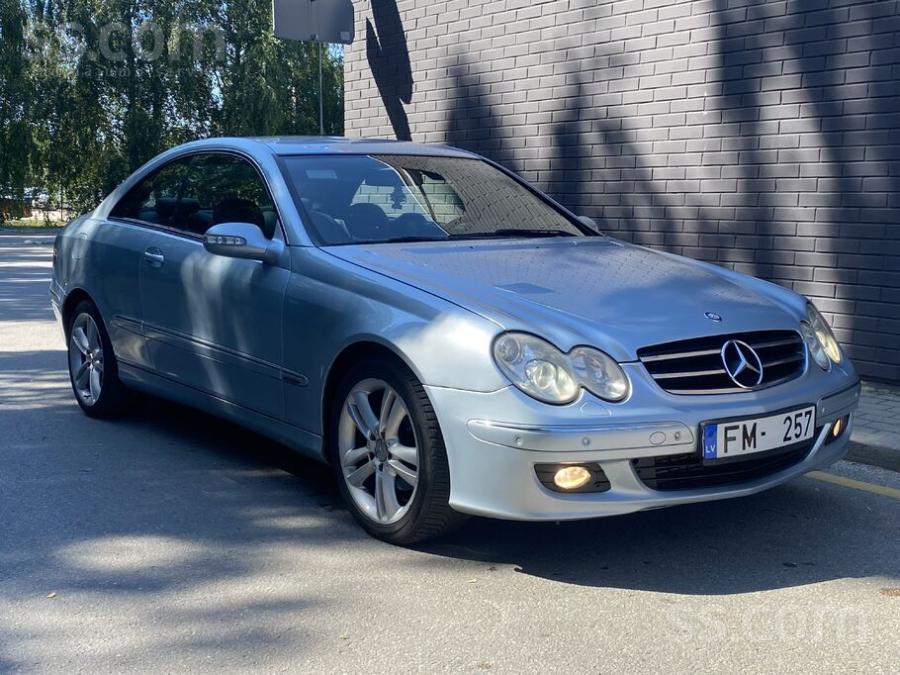 Zils Mercedes-Benz CLK 200 2005 Rīga, ar dzinēja tilpumu 1.80 L un nobraukumu 190 tūkst. km par 3799 €, foto 9 vietnē AUTOMOTO.COM.LV