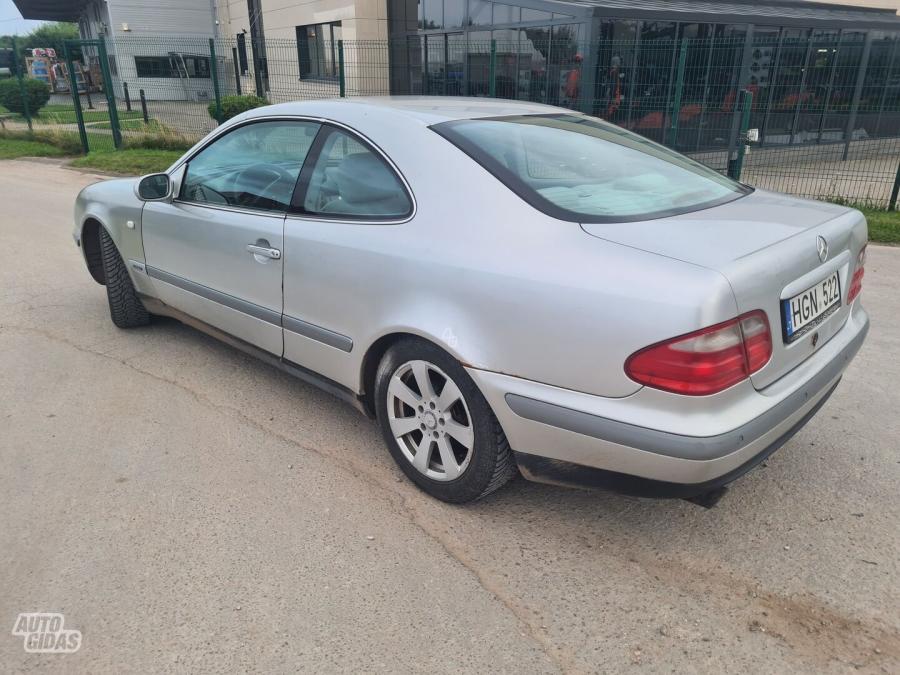 Mercedes-Benz CLK 200 1997 in Klaipeda, with an engine capacity of 2.00 L and mileage of 289 thousand km for 950 €, photo 1 on AUTOMOTO.COM.LV