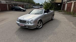 Pelēks Mercedes-Benz CLK 200 2002 Viļņa, ar dzinēja tilpumu 2.00 L un nobraukumu 361 tūkst. km par 4200 €, foto  vietnē AUTOMOTO.COM.LV
