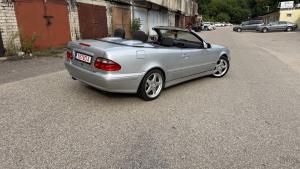 Pelēks Mercedes-Benz CLK 200 2002 Viļņa, ar dzinēja tilpumu 2.00 L un nobraukumu 361 tūkst. km par 4200 €, foto 4 vietnē AUTOMOTO.COM.LV