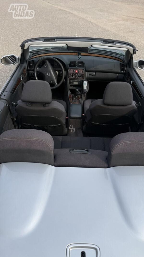 Pelēks Mercedes-Benz CLK 200 2002 Viļņa, ar dzinēja tilpumu 2.00 L un nobraukumu 361 tūkst. km par 4200 €, foto 6 vietnē AUTOMOTO.COM.LV
