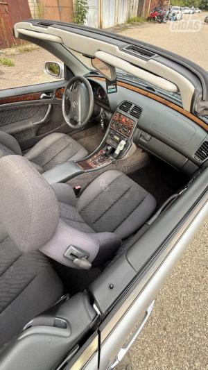 Pelēks Mercedes-Benz CLK 200 2002 Viļņa, ar dzinēja tilpumu 2.00 L un nobraukumu 361 tūkst. km par 4200 €, foto 8 vietnē AUTOMOTO.COM.LV