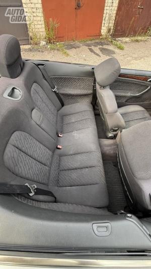 Pelēks Mercedes-Benz CLK 200 2002 Viļņa, ar dzinēja tilpumu 2.00 L un nobraukumu 361 tūkst. km par 4200 €, foto 9 vietnē AUTOMOTO.COM.LV