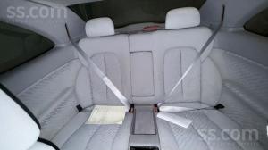 Grey Mercedes-Benz CLK 200 1999 in Riga, with an engine capacity of 2.00 L and mileage of 269 thousand km for 550 €, photo 8 on AUTOMOTO.COM.LV