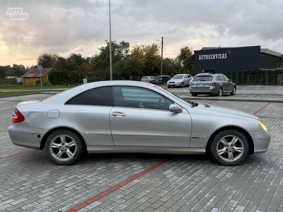 Grey Mercedes-Benz CLK 200 2003 in Klaipeda, with an engine capacity of 1.80 L and mileage of 301 thousand km for 1000 €, photo 3 on AUTOMOTO.COM.LV