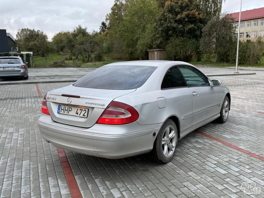 Grey Mercedes-Benz CLK 200 2003 in Klaipeda, with an engine capacity of 1.80 L and mileage of 301 thousand km for 1000 €, photo 4 on AUTOMOTO.COM.LV