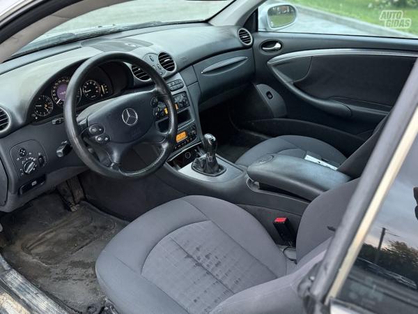 Мерседес ЦЛК 200 2003 в Клайпеда на AUTOMOTO.COM.LV Серый Мерседес ЦЛК 200 2003 в Клайпеда, объемом двигателя 1.80 л и пробегом 301 тыс. км за 1000 €, фото 8 на AUTOMOTO.COM.LV