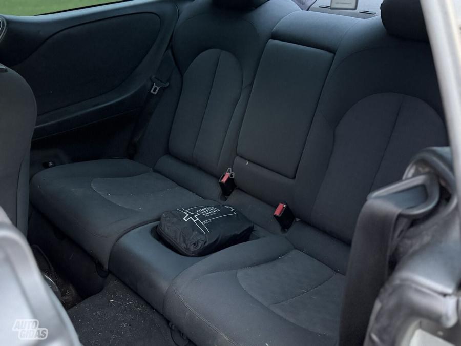 Grey Mercedes-Benz CLK 200 2003 in Klaipeda, with an engine capacity of 1.80 L and mileage of 301 thousand km for 1000 €, photo 10 on AUTOMOTO.COM.LV