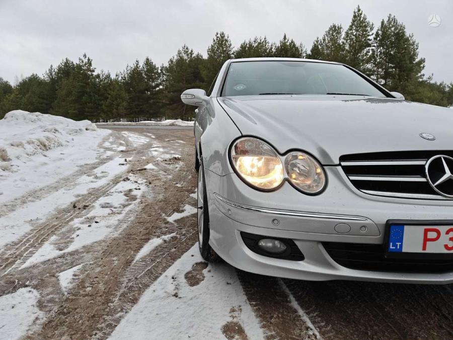Grey Mercedes-Benz CLK 200 2007 in Vilnius, with an engine capacity of 1.80 L and mileage of 233 thousand km for 3750 €, photo 4 on AUTOMOTO.COM.LV