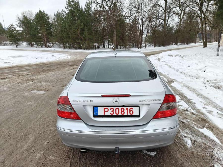 Grey Mercedes-Benz CLK 200 2007 in Vilnius, with an engine capacity of 1.80 L and mileage of 233 thousand km for 3750 €, photo 7 on AUTOMOTO.COM.LV
