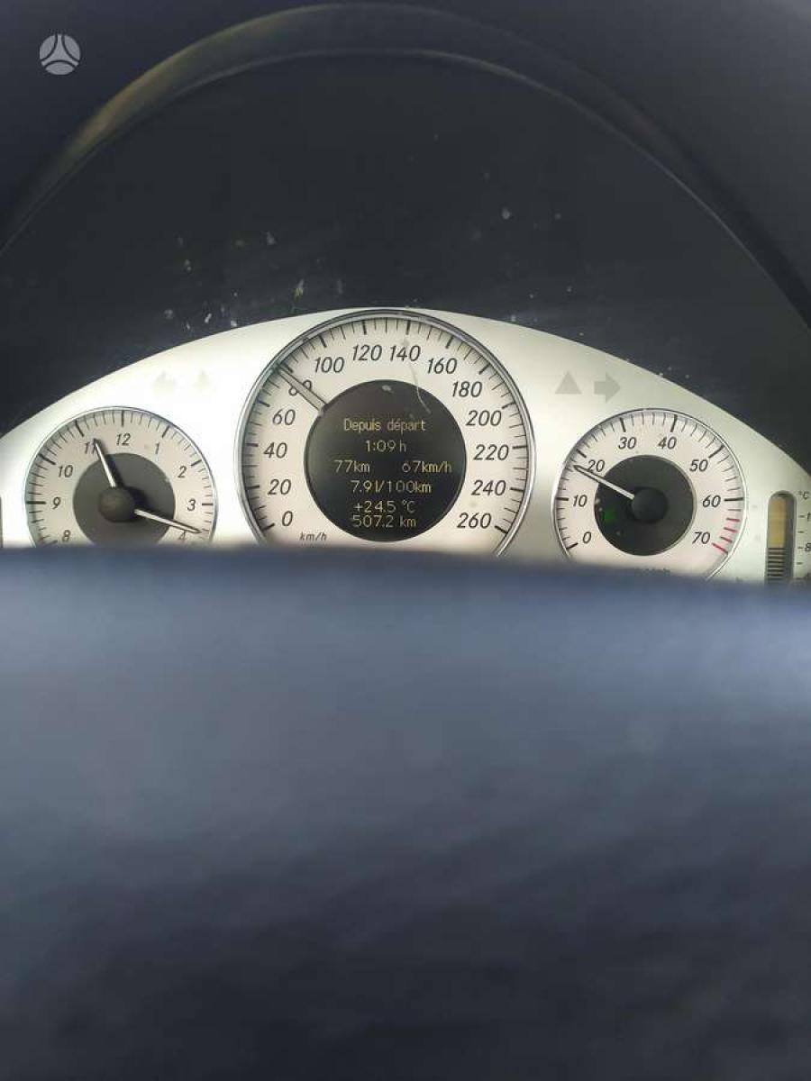 Pelēks Mercedes-Benz CLK 200 2008 Kauņa, ar dzinēja tilpumu 1.80 L un nobraukumu 166 tūkst. km par 4999 €, foto 3 vietnē AUTOMOTO.COM.LV