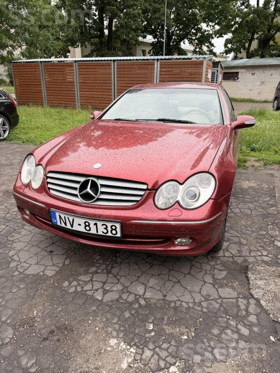 Red Mercedes-Benz CLK 200 2003 in Riga, with an engine capacity of 1.80 L and mileage of 277 thousand km for 1250 €, photo 1 on AUTOMOTO.COM.LV