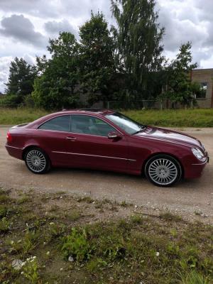 Red Mercedes-Benz CLK 200 2006 in Mazeikiai, with an engine capacity of 1.80 L and mileage of 253 thousand km for 4500 €, photo 4 on AUTOMOTO.COM.LV