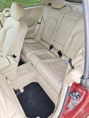Red Mercedes-Benz CLK 200 2006 in Mazeikiai, with an engine capacity of 1.80 L and mileage of 253 thousand km for 4500 €, photo 13 on AUTOMOTO.COM.LV