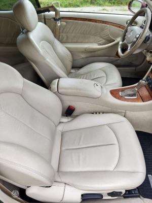 Red Mercedes-Benz CLK 200 2006 in Mazeikiai, with an engine capacity of 1.80 L and mileage of 253 thousand km for 4500 €, photo 17 on AUTOMOTO.COM.LV