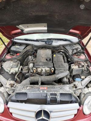 Red Mercedes-Benz CLK 200 2006 in Mazeikiai, with an engine capacity of 1.80 L and mileage of 253 thousand km for 4500 €, photo 18 on AUTOMOTO.COM.LV