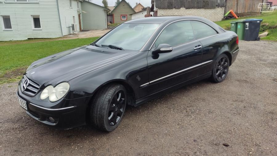 Black Mercedes-Benz CLK 220 2006 in Panevezys, with an engine capacity of 2.20 L and mileage of 342 thousand km for 3000 €, photo 1 on AUTOMOTO.COM.LV