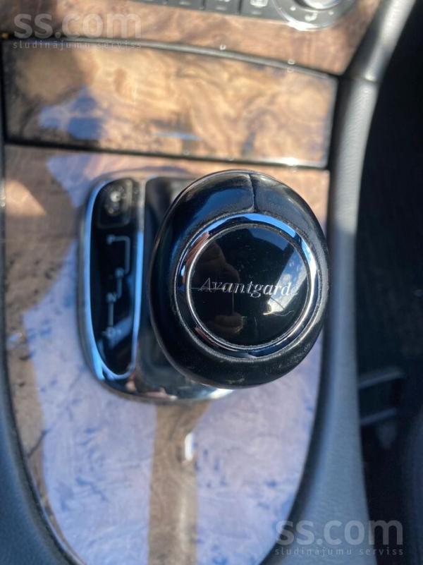 Melns Mercedes-Benz CLK 220 2006 Rīga, ar dzinēja tilpumu 2.20 L un nobraukumu 265 tūkst. km par 4500 €, foto 9 vietnē AUTOMOTO.COM.LV