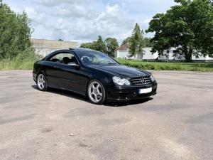 Black Mercedes-Benz CLK 220 2006 in Sakiai, with an engine capacity of 2.10 L and mileage of 209 thousand km for 2750 €, photo 8 on AUTOMOTO.COM.LV