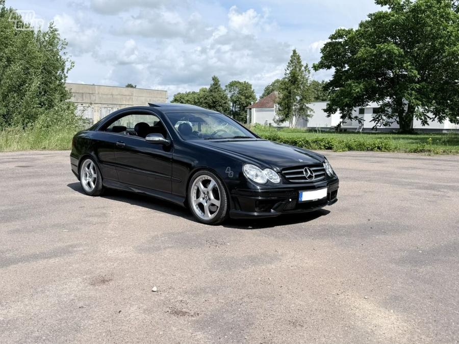 Black Mercedes-Benz CLK 220 2006 in Sakiai, with an engine capacity of 2.10 L and mileage of 209 thousand km for 2750 €, photo 8 on AUTOMOTO.COM.LV