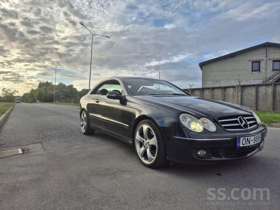 Black Mercedes-Benz CLK 220 2007 in Riga, with an engine capacity of 2.20 L and mileage of 190 thousand km for 2990 €, photo 9 on AUTOMOTO.COM.LV