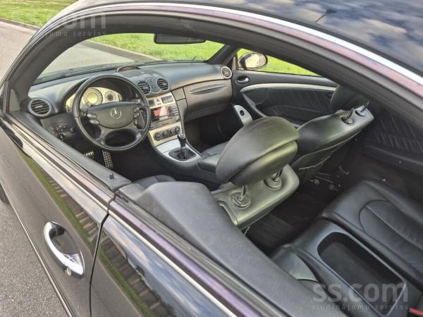 Melns Mercedes-Benz CLK 220 2007 Rīga, ar dzinēja tilpumu 2.20 L un nobraukumu 190 tūkst. km par 2990 €, foto 10 vietnē AUTOMOTO.COM.LV