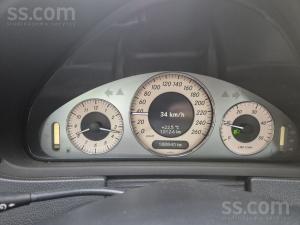 Black Mercedes-Benz CLK 220 2007 in Riga, with an engine capacity of 2.20 L and mileage of 190 thousand km for 2990 €, photo 18 on AUTOMOTO.COM.LV