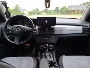 Melns Mercedes-Benz CLK 220 2009 Preiļi, ar dzinēja tilpumu 2.10 L un nobraukumu 381 tūkst. km par 7980 €, foto 8 vietnē AUTOMOTO.COM.LV