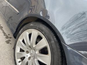 Zils Mercedes-Benz CLK 220 2006 Viļņa, ar dzinēja tilpumu 2.20 L un nobraukumu 350 tūkst. km par 2000 €, foto 12 vietnē AUTOMOTO.COM.LV
