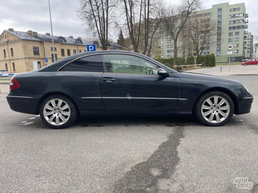 Zils Mercedes-Benz CLK 220 2006 Viļņa, ar dzinēja tilpumu 2.20 L un nobraukumu 350 tūkst. km par 2000 €, foto 15 vietnē AUTOMOTO.COM.LV