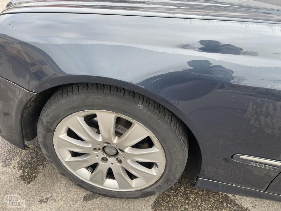 Zils Mercedes-Benz CLK 220 2006 Viļņa, ar dzinēja tilpumu 2.20 L un nobraukumu 350 tūkst. km par 2000 €, foto 18 vietnē AUTOMOTO.COM.LV