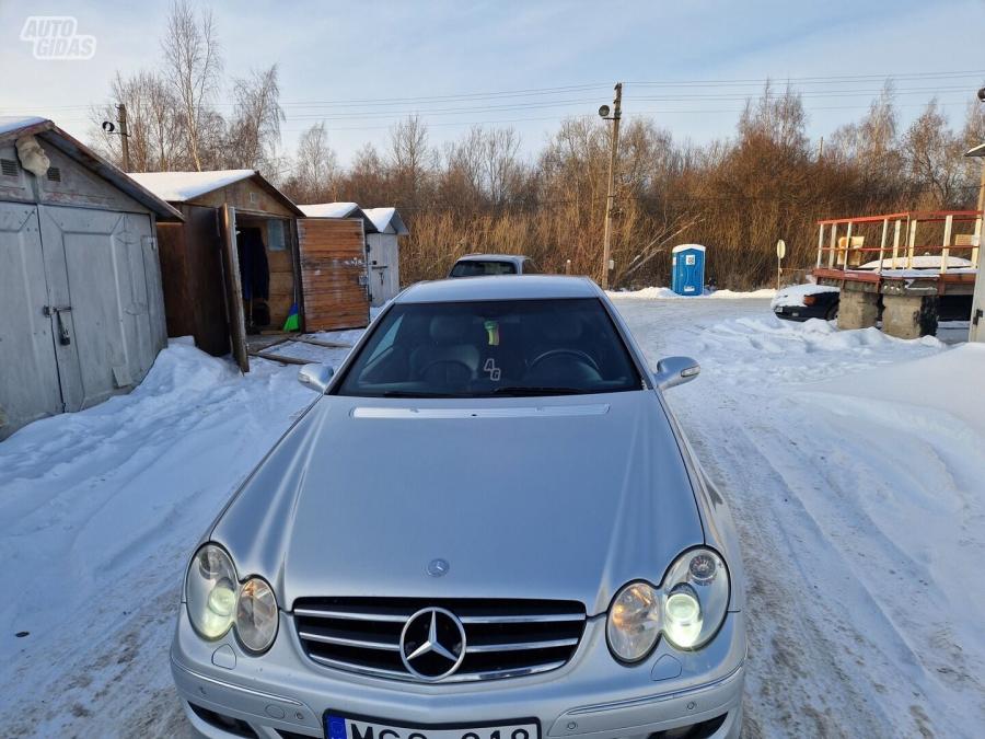 Grey Mercedes-Benz CLK 220 2006 in Siauliai, with an engine capacity of 2.10 L and mileage of 394 thousand km for 3000 €, photo 1 on AUTOMOTO.COM.LV