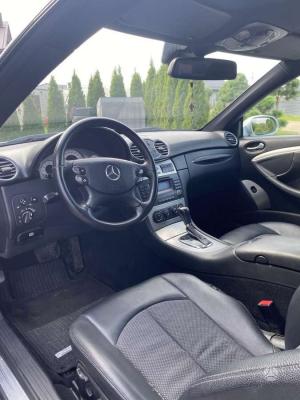 Grey Mercedes-Benz CLK 220 2007 in Kaunas, with an engine capacity of 2.15 L and mileage of 322 thousand km for 3200 €, photo 5 on AUTOMOTO.COM.LV