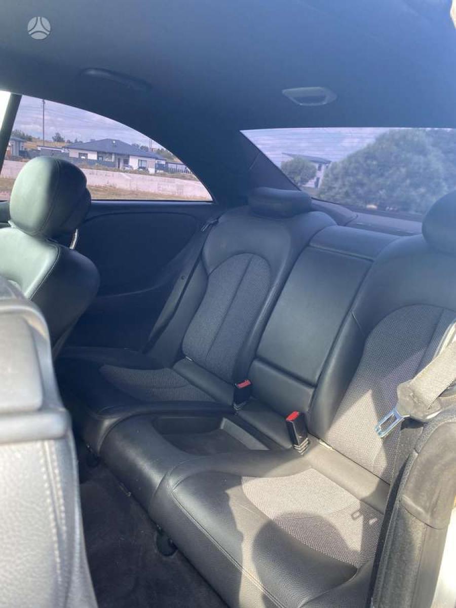 Grey Mercedes-Benz CLK 220 2007 in Kaunas, with an engine capacity of 2.15 L and mileage of 322 thousand km for 3200 €, photo 7 on AUTOMOTO.COM.LV