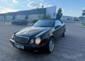 Melns Mercedes-Benz clk-230 1999 Rīga, ar dzinēja tilpumu 2.30 L un nobraukumu 220 tūkst. km par 6200 €, foto 3 vietnē AUTOMOTO.COM.LV