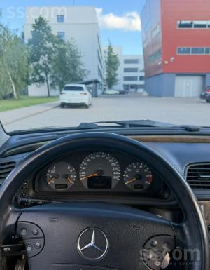 Melns Mercedes-Benz clk-230 1999 Rīga, ar dzinēja tilpumu 2.30 L un nobraukumu 220 tūkst. km par 6200 €, foto 7 vietnē AUTOMOTO.COM.LV
