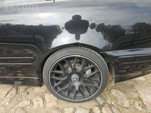 Black Mercedes-Benz clk-230 2000 in Cesis, with an engine capacity of 2.30 L and mileage of 209 thousand km for 3300 €, photo 10 on AUTOMOTO.COM.LV