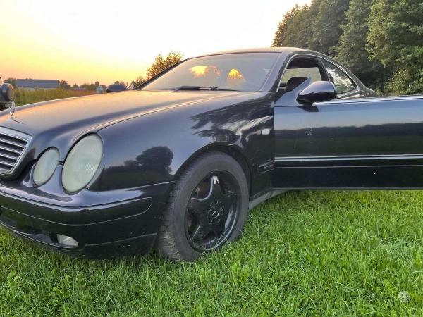 Mercedes-Benz clk-230 1998 Palanga vietnÄ Melns Mercedes-Benz clk-230 1998 Palanga, ar dzinÄja tilpumu 2.30 L un nobraukumu 281 tÅ«kst. km par 850 ā¬, foto 11 vietnÄ AUTOMOTO.COM.LV