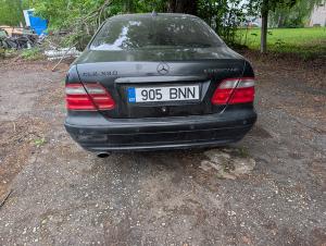 Melns Mercedes-Benz clk-230 2003 Pelva, ar dzinēja tilpumu 2.30 L un nobraukumu 295 tūkst. km par 500 €, foto 5 vietnē AUTOMOTO.COM.LV