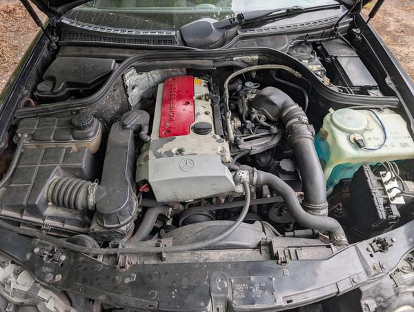 Melns Mercedes-Benz clk-230 2003 Pelva, ar dzinēja tilpumu 2.30 L un nobraukumu 295 tūkst. km par 500 €, foto 10 vietnē AUTOMOTO.COM.LV