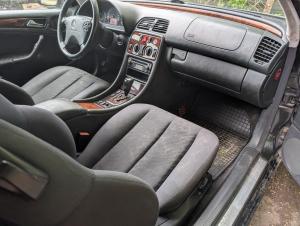 Melns Mercedes-Benz clk-230 2003 Pelva, ar dzinēja tilpumu 2.30 L un nobraukumu 295 tūkst. km par 500 €, foto 19 vietnē AUTOMOTO.COM.LV