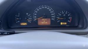 Zils Mercedes-Benz clk-230 2000 Kauņa, ar dzinēja tilpumu 2.30 L un nobraukumu 186 tūkst. km par 7500 €, foto 10 vietnē AUTOMOTO.COM.LV